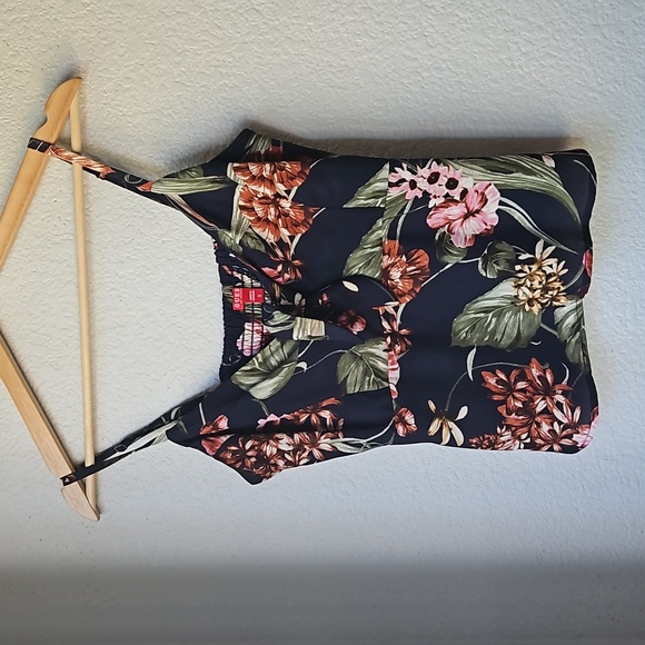 G by Guess | Tops | Guess Tropical Tank Top | Poshmark